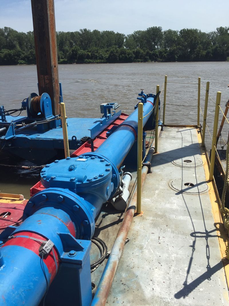 DSC 2000 Barracuda 16×14 Swinging Ladder with Push Spud | Custom Dredge ...