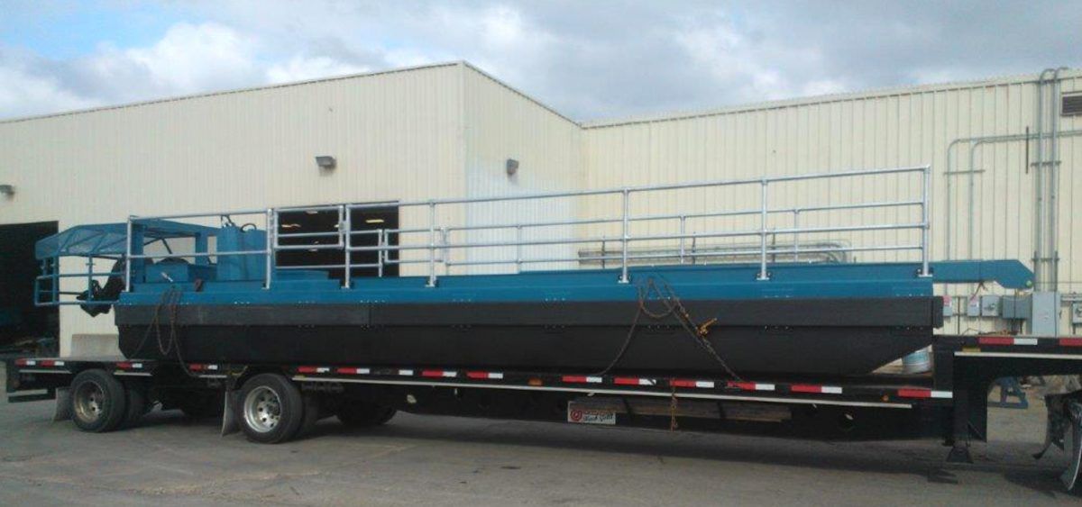 Workboats & Barges | Custom Dredge Manufacturer | Custom Dredge Works