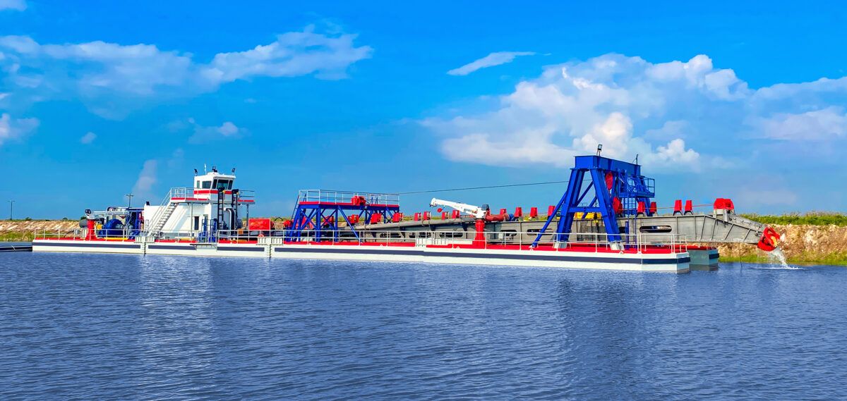 Deep Digging Dredges | Custom Dredge Manufacturer | Custom Dredge Works